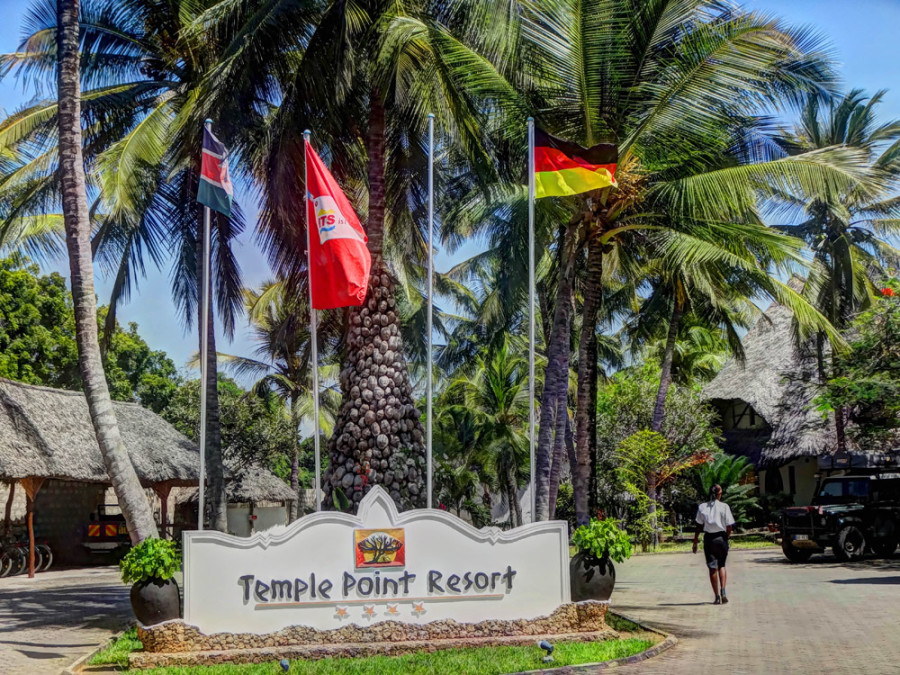 Temple Point Resort – Safari254